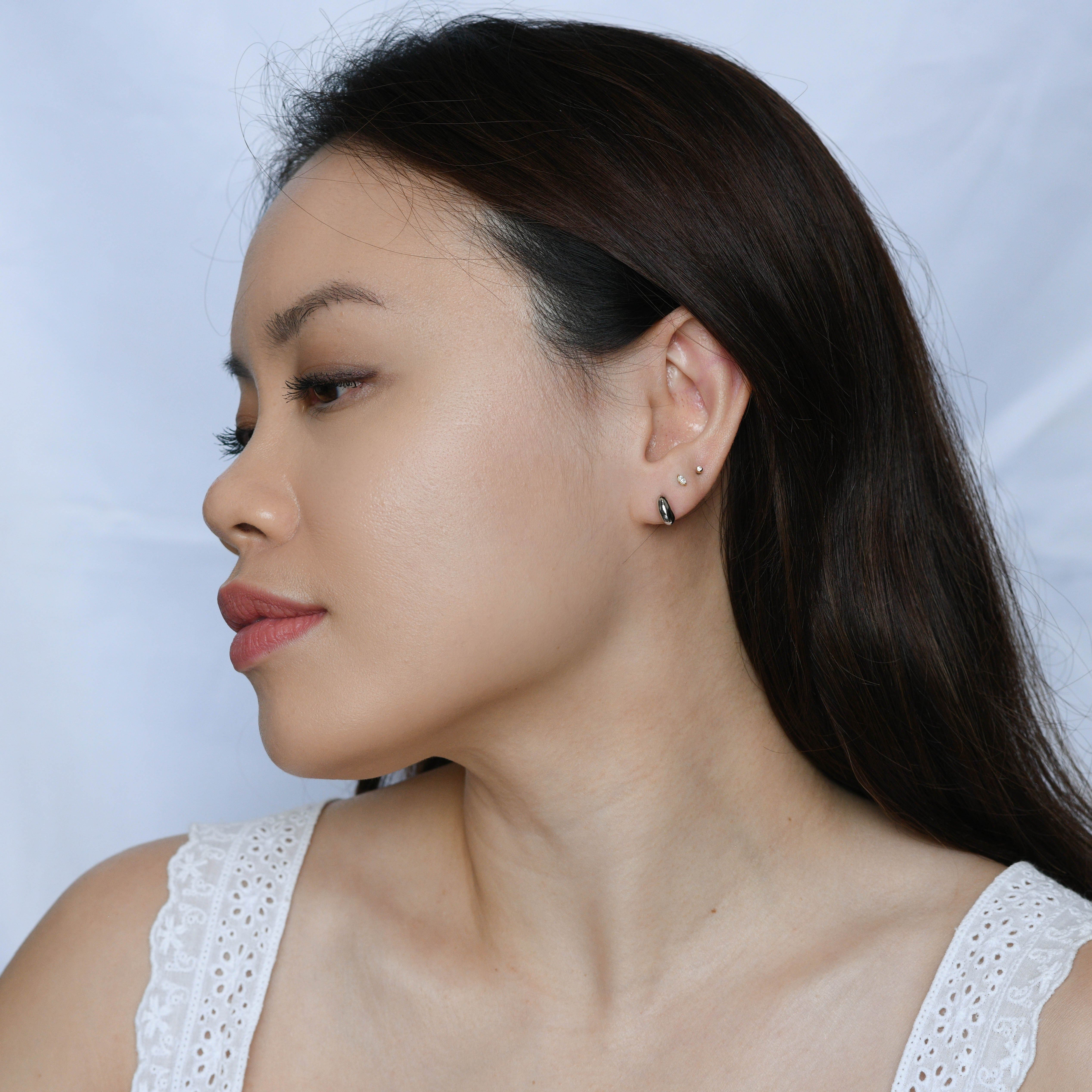 Reena Baby Studs | Silver – poppylab